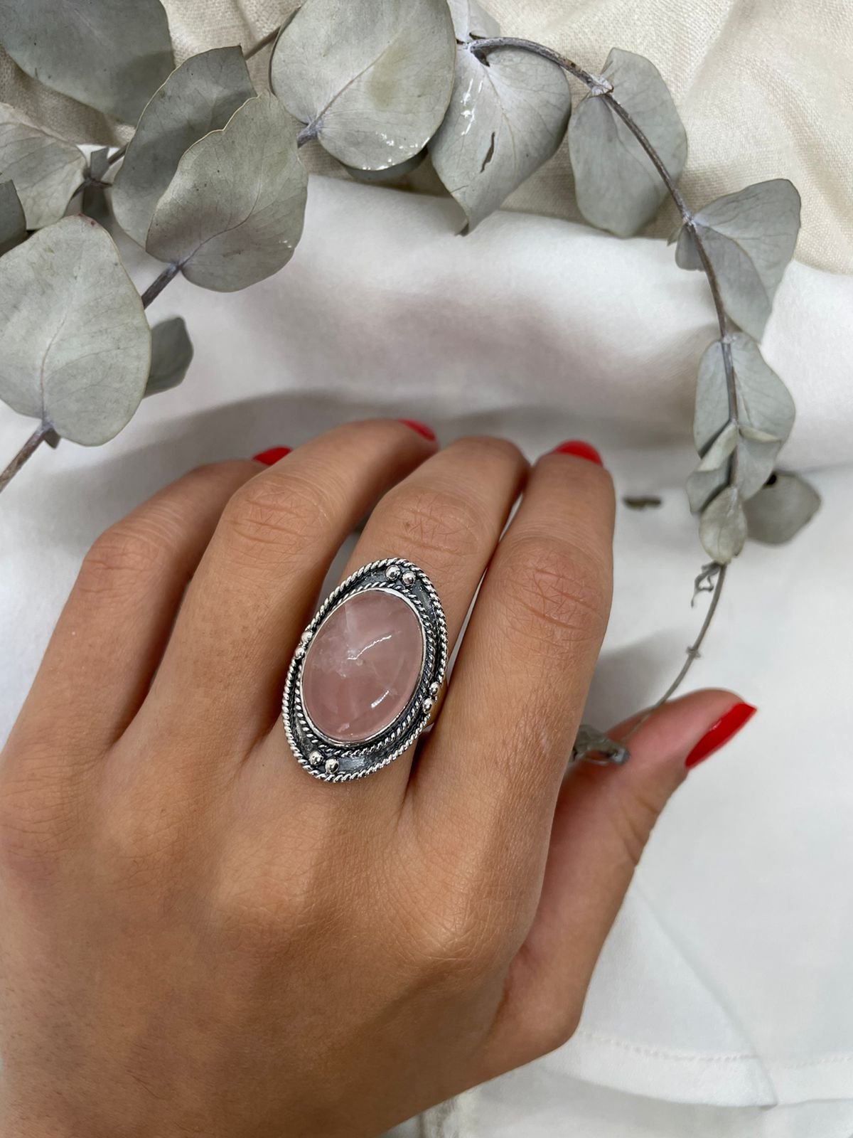 Anillo cuarzo rosa – Ciela Joyas
